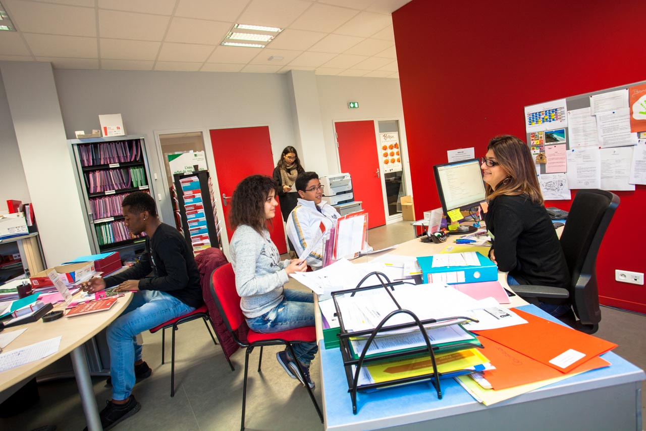 Plans d'accès des campus - Faculté des Sciences & Techniques